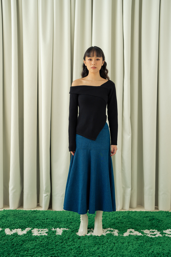 eunoia. Knitto in Black