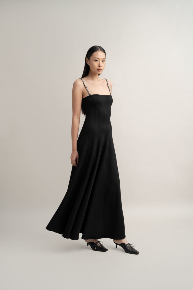 eunoia. Mona (PRE ORDER SEND BY 30 NOVEMBER)